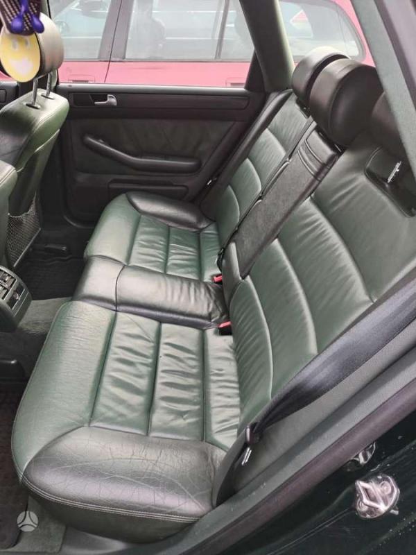 Green Audi A6 Allroad 2004 in Vilnius, with an engine capacity of 0.00 L and mileage of 355 thousand km for 1300 €, photo 8 on AUTOMOTO.COM.LV