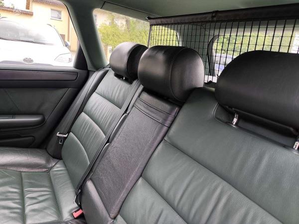 Green Audi A6 Allroad 2004 in Vilnius, with an engine capacity of 2.50 L and mileage of 356 thousand km for 2150 €, photo 10 on AUTOMOTO.COM.LV