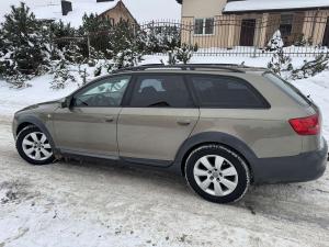 Green Audi A6 Allroad 2007 in Vilnius, with an engine capacity of 2.97 L and mileage of 300 thousand km for 3750 €, photo 6 on AUTOMOTO.COM.LV
