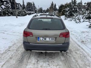 Green Audi A6 Allroad 2007 in Vilnius, with an engine capacity of 2.97 L and mileage of 300 thousand km for 3750 €, photo 7 on AUTOMOTO.COM.LV