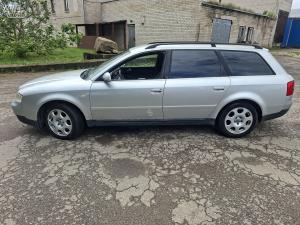 Pelēks Audi A6 Allroad 2001 Viļņa, ar dzinēja tilpumu 2.50 L un nobraukumu 387 tūkst. km par 1000 €, foto 5 vietnē AUTOMOTO.COM.LV