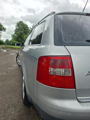 Pelēks Audi A6 Allroad 2001 Viļņa, ar dzinēja tilpumu 2.50 L un nobraukumu 387 tūkst. km par 1000 €, foto 9 vietnē AUTOMOTO.COM.LV