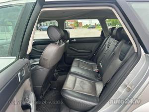 Grey Audi A6 Allroad 2003 in Narva, with an engine capacity of 2.50 L and mileage of 325 thousand km for 1499 €, photo 14 on AUTOMOTO.COM.LV