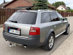 Pelēks Audi A6 Allroad 2003 Viļņa, ar dzinēja tilpumu 2.50 L un nobraukumu 330 tūkst. km par 1350 €, foto 4 vietnē AUTOMOTO.COM.LV