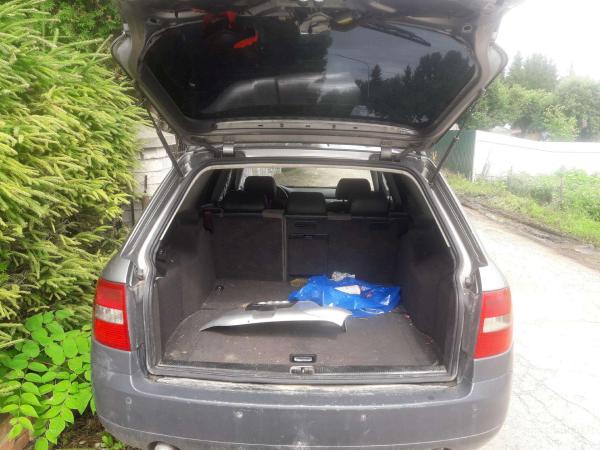 Pelēks Audi A6 Allroad 2003 Kėdainiai, ar dzinēja tilpumu 2.50 L un nobraukumu 389 tūkst. km par 700 €, foto 4 vietnē AUTOMOTO.COM.LV