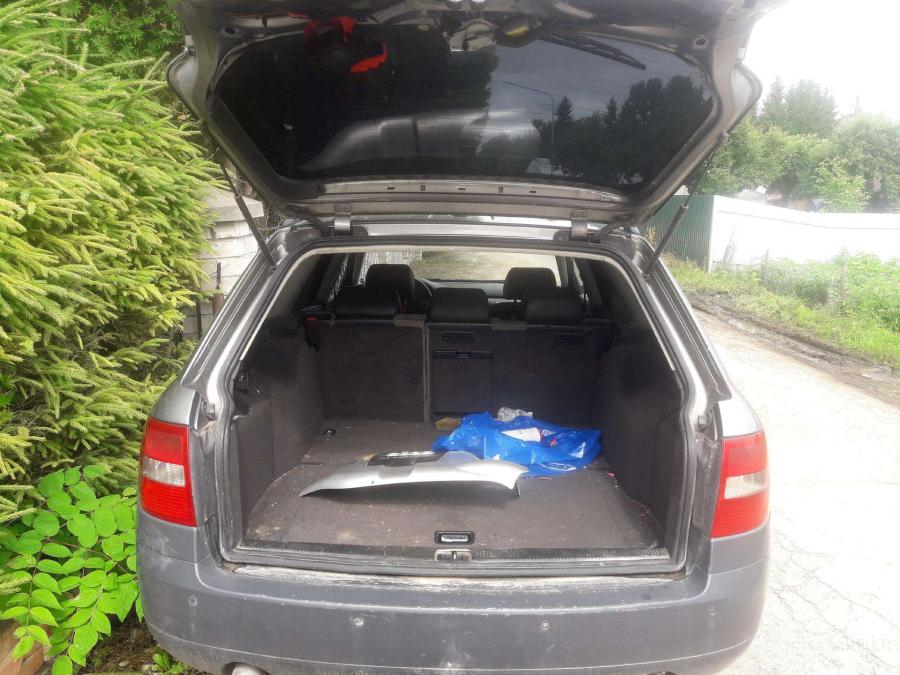 Pelēks Audi A6 Allroad 2003 Kėdainiai, ar dzinēja tilpumu 2.50 L un nobraukumu 389 tūkst. km par 700 €, foto 5 vietnē AUTOMOTO.COM.LV
