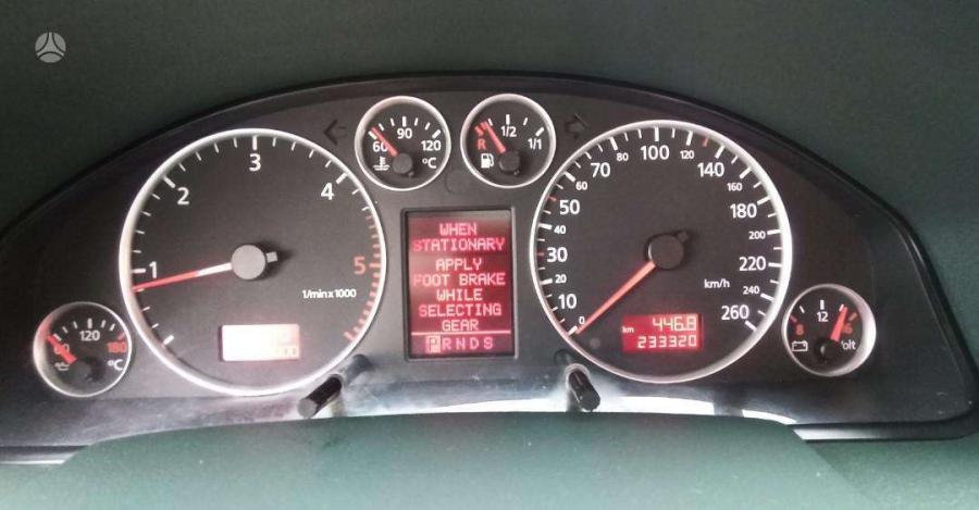 Grey Audi A6 Allroad 2003 in Klaipeda, with an engine capacity of 2.50 L and mileage of 234 thousand km for 2150 €, photo 17 on AUTOMOTO.COM.LV
