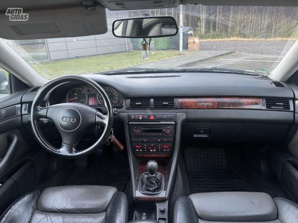 Pelēks Audi A6 Allroad 2004 Viļņa, ar dzinēja tilpumu 2.50 L un nobraukumu 306 tūkst. km par 2750 €, foto 9 vietnē AUTOMOTO.COM.LV