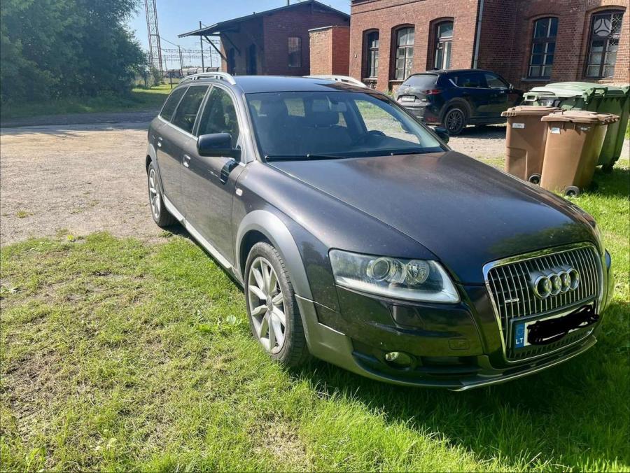 Pelēks Audi A6 Allroad 2006 Klaipėda, ar dzinēja tilpumu 2.97 L un nobraukumu 359 tūkst. km par 3600 €, foto 5 vietnē AUTOMOTO.COM.LV