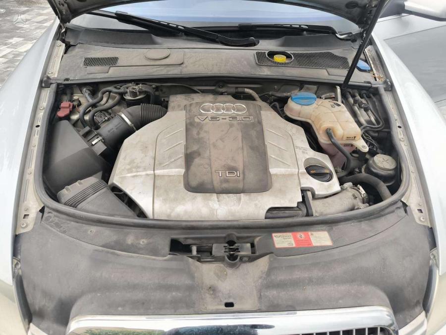 Pelēks Audi A6 Allroad 2006 Viļņa, ar dzinēja tilpumu 2.97 L un nobraukumu 282 tūkst. km par 2750 €, foto 10 vietnē AUTOMOTO.COM.LV