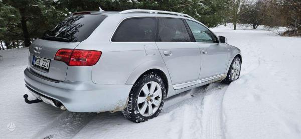 Pelēks Audi A6 Allroad 2007 Kauņa, ar dzinēja tilpumu 2.97 L un nobraukumu 352 tūkst. km par 3999 €, foto 4 vietnē AUTOMOTO.COM.LV