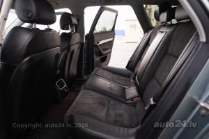 Pelēks Audi A6 Allroad 2007 Tallina, ar dzinēja tilpumu 3.00 L un nobraukumu 300 tūkst. km par 4499 €, foto 5 vietnē AUTOMOTO.COM.LV