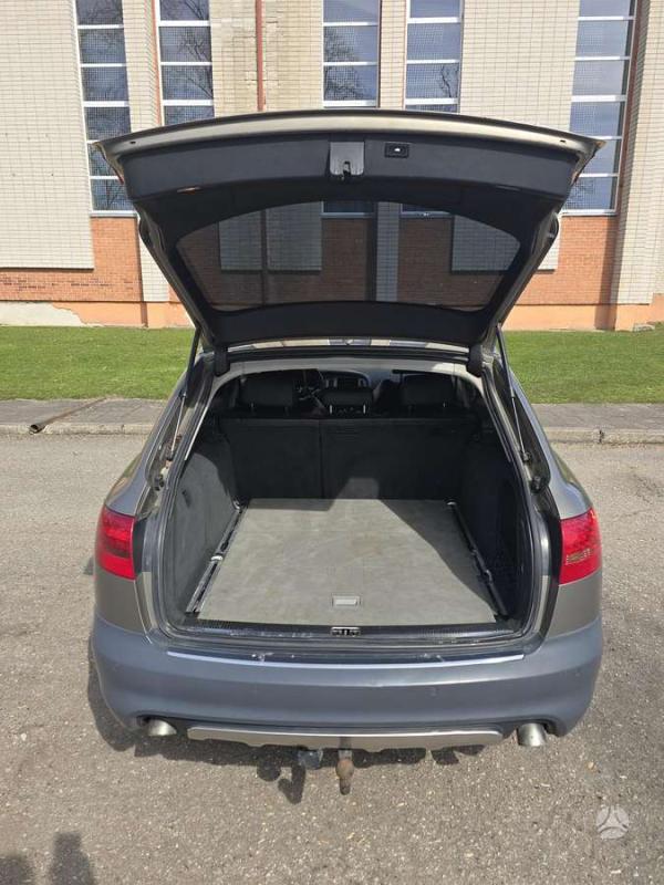 Grey Audi A6 Allroad 2007 in Ukmerge, with an engine capacity of 2.97 L and mileage of 300 thousand km for 2999 €, photo 3 on AUTOMOTO.COM.LV