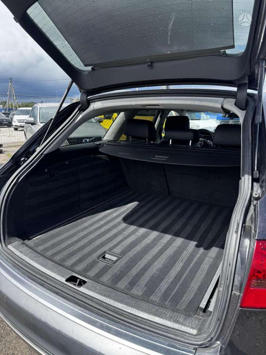 Pelēks Audi A6 Allroad 2007 Kauņa, ar dzinēja tilpumu 2.97 L un nobraukumu 248 tūkst. km par 5000 €, foto 13 vietnē AUTOMOTO.COM.LV