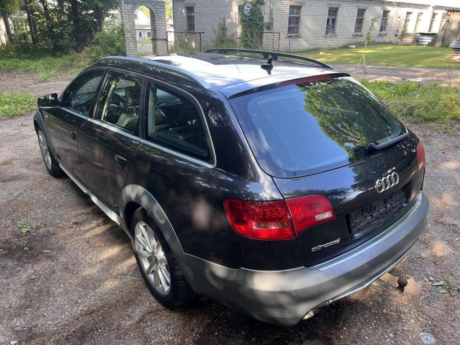 Grey Audi A6 Allroad 2007 in Utena, with an engine capacity of 2.97 L and mileage of 260 thousand km for 4300 €, photo 13 on AUTOMOTO.COM.LV