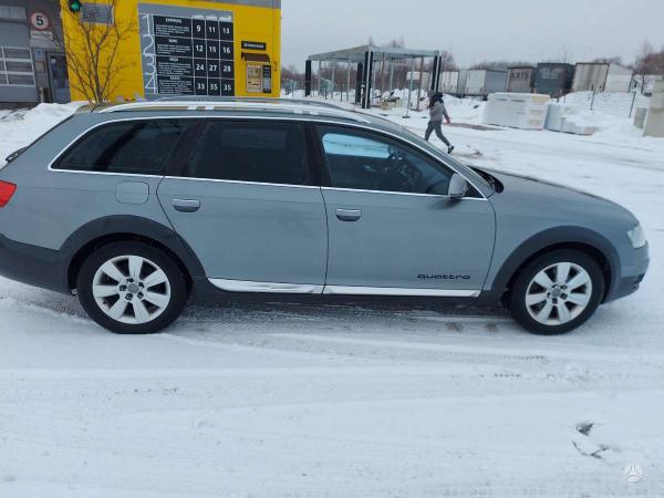 Grey Audi A6 Allroad 2009 in Siauliai, with an engine capacity of 2.70 L and mileage of 280 thousand km for 4500 €, photo 2 on AUTOMOTO.COM.LV