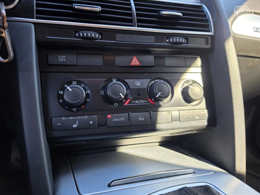 Pelēks Audi A6 Allroad 2009 Zarasai, ar dzinēja tilpumu 3.00 L un nobraukumu 385 tūkst. km par 4500 €, foto 20 vietnē AUTOMOTO.COM.LV