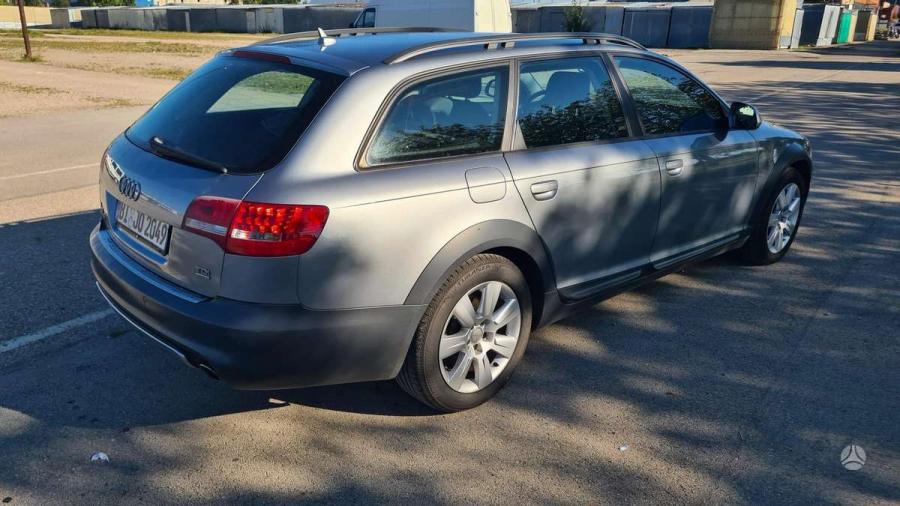 Pelēks Audi A6 Allroad 2010 Šauļi, ar dzinēja tilpumu 2.70 L un nobraukumu 323 tūkst. km par 5300 €, foto 10 vietnē AUTOMOTO.COM.LV