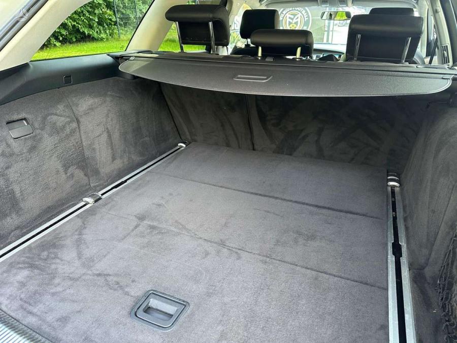 Grey Audi A6 Allroad 2011 in Vilnius, with an engine capacity of 2.70 L and mileage of 280 thousand km for 5670 €, photo 31 on AUTOMOTO.COM.LV