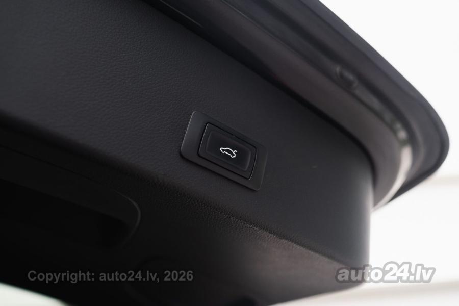 Pelēks Audi A6 Allroad 2013 Tallina, ar dzinēja tilpumu 3.00 L un nobraukumu 220 tūkst. km par 9999 €, foto 10 vietnē AUTOMOTO.COM.LV