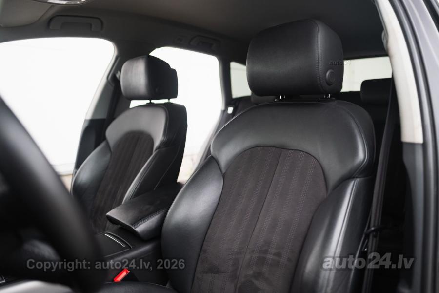 Pelēks Audi A6 Allroad 2013 Tallina, ar dzinēja tilpumu 3.00 L un nobraukumu 220 tūkst. km par 9999 €, foto 13 vietnē AUTOMOTO.COM.LV