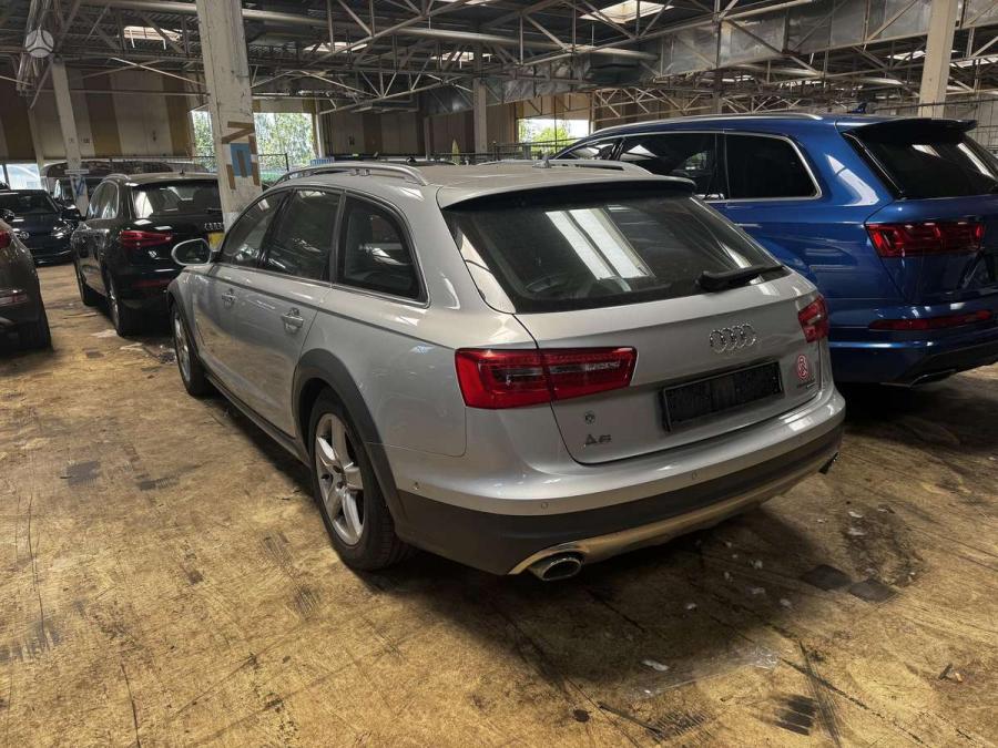 Pelēks Audi A6 Allroad 2013 Marijampole, ar dzinēja tilpumu 2.97 L un nobraukumu 296 tūkst. km par 7600 €, foto 4 vietnē AUTOMOTO.COM.LV
