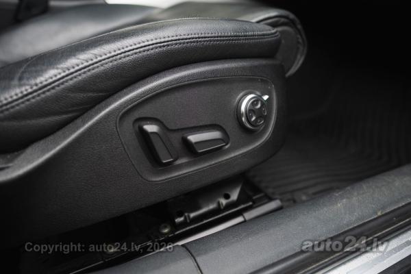 Grey Audi A6 Allroad 2013 in Tallinn, with an engine capacity of 3.00 L and mileage of 228 thousand km for 11999 €, photo 7 on AUTOMOTO.COM.LV