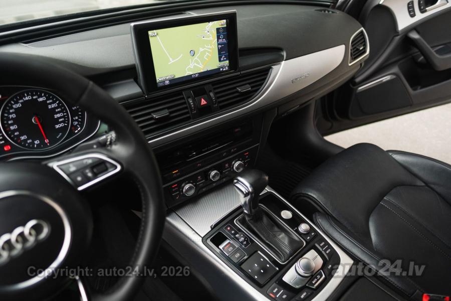 Pelēks Audi A6 Allroad 2013 Tallina, ar dzinēja tilpumu 3.00 L un nobraukumu 228 tūkst. km par 11999 €, foto 16 vietnē AUTOMOTO.COM.LV