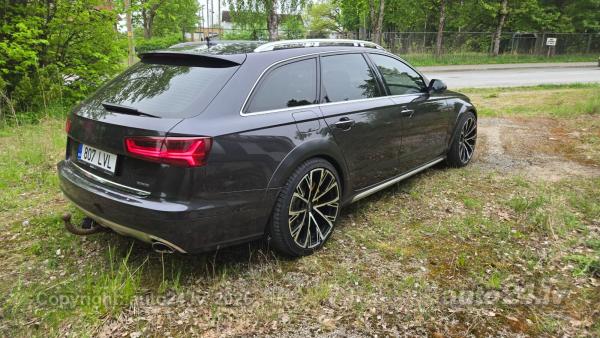 Pelēks Audi A6 Allroad 2015 Tallina, ar dzinēja tilpumu 3.00 L un nobraukumu 378 tūkst. km par 12500 €, foto 5 vietnē AUTOMOTO.COM.LV