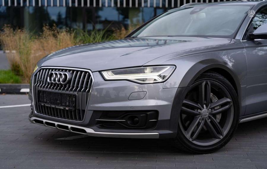 Pelēks Audi A6 Allroad 2015 Marijampole, ar dzinēja tilpumu 2.97 L un nobraukumu 217 tūkst. km par 17350 €, foto 19 vietnē AUTOMOTO.COM.LV