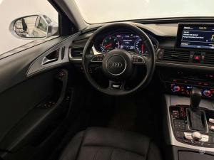 Pelēks Audi A6 Allroad 2015 Marijampole, ar dzinēja tilpumu 2.97 L un nobraukumu 264 tūkst. km par 12750 €, foto 23 vietnē AUTOMOTO.COM.LV