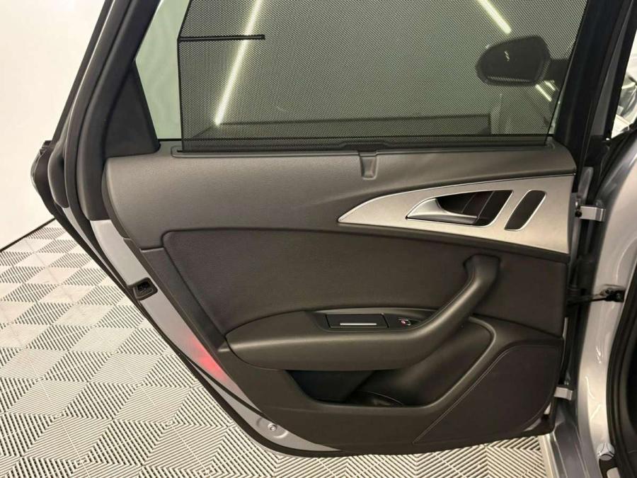 Pelēks Audi A6 Allroad 2015 Marijampole, ar dzinēja tilpumu 2.97 L un nobraukumu 264 tūkst. km par 12750 €, foto 24 vietnē AUTOMOTO.COM.LV