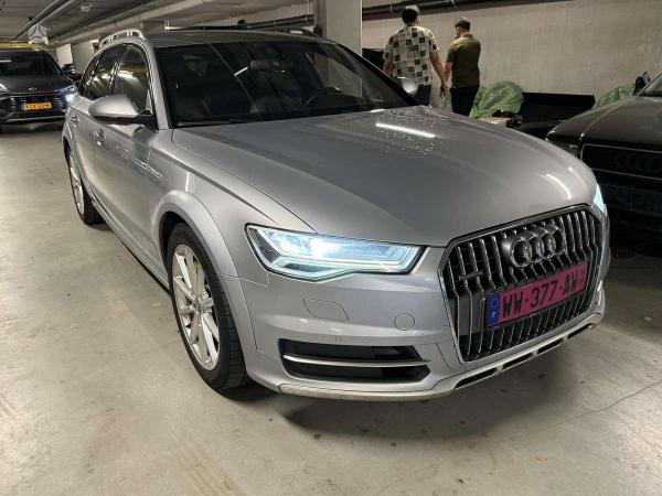 Pelēks Audi A6 Allroad 2016 Utena, ar dzinēja tilpumu 2.97 L un nobraukumu 280 tūkst. km par 12999 €, foto 2 vietnē AUTOMOTO.COM.LV