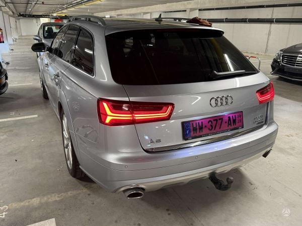 Pelēks Audi A6 Allroad 2016 Utena, ar dzinēja tilpumu 2.97 L un nobraukumu 280 tūkst. km par 12999 €, foto 4 vietnē AUTOMOTO.COM.LV