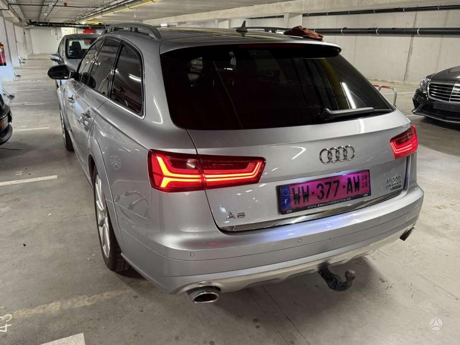 Grey Audi A6 Allroad 2016 in Utena, with an engine capacity of 2.97 L and mileage of 280 thousand km for 12999 €, photo 5 on AUTOMOTO.COM.LV