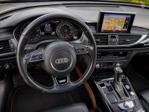 Grey Audi A6 Allroad 2016 in Utena, with an engine capacity of 2.97 L and mileage of 280 thousand km for 12999 €, photo 16 on AUTOMOTO.COM.LV