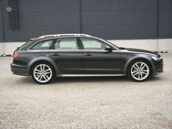 Grey Audi A6 Allroad 2017 in Siauliai, with an engine capacity of 3.00 L and mileage of 271 thousand km for 15900 €, photo 5 on AUTOMOTO.COM.LV
