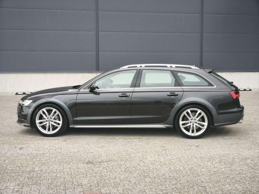 Grey Audi A6 Allroad 2017 in Siauliai, with an engine capacity of 3.00 L and mileage of 271 thousand km for 15900 €, photo 12 on AUTOMOTO.COM.LV