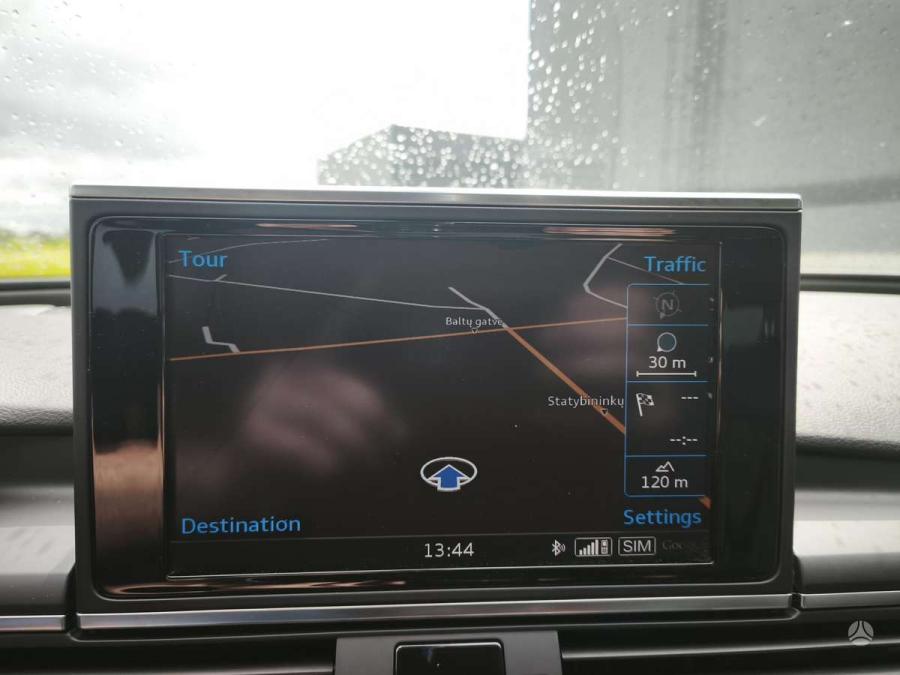 Grey Audi A6 Allroad 2017 in Siauliai, with an engine capacity of 3.00 L and mileage of 271 thousand km for 15900 €, photo 21 on AUTOMOTO.COM.LV
