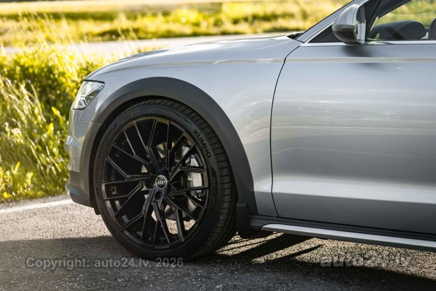 Grey Audi A6 Allroad 2017 in Tallinn, with an engine capacity of 3.00 L and mileage of 185 thousand km for 14900 €, photo 13 on AUTOMOTO.COM.LV