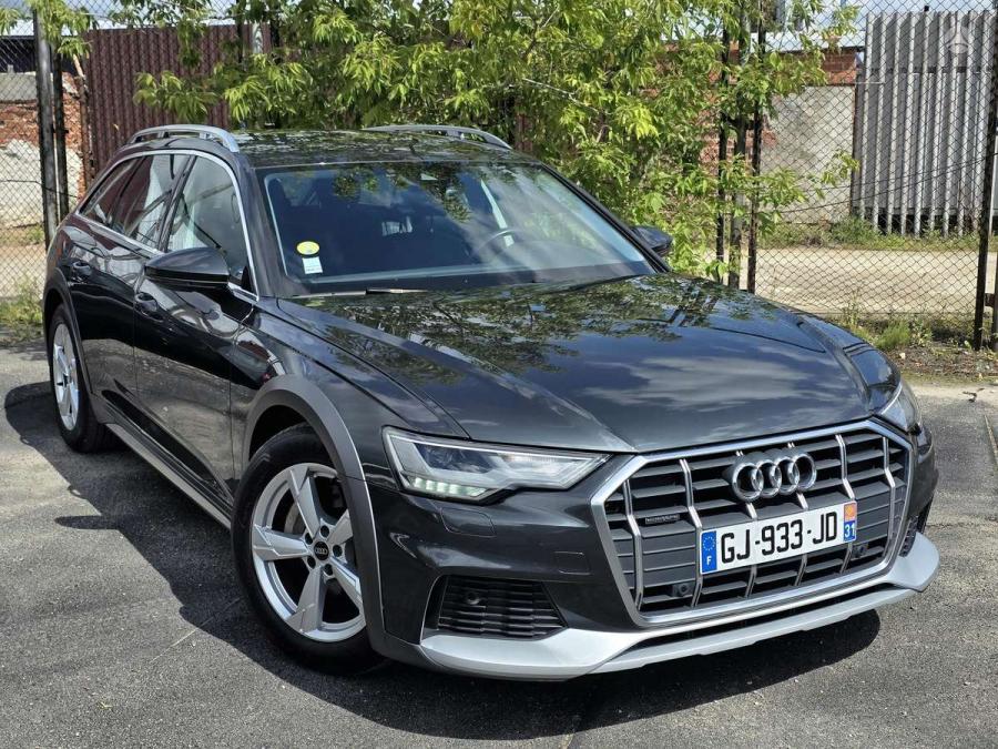 Grey Audi A6 Allroad 2022 in Siauliai, with an engine capacity of 1.97 L and mileage of 164 thousand km for 23500 €, photo 4 on AUTOMOTO.COM.LV