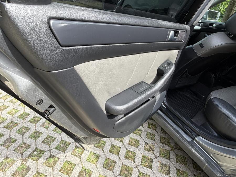 Audi A6 Allroad 2003 Viļņa, ar dzinēja tilpumu 2.50 L un nobraukumu 310 tūkst. km par 1800 €, foto 8 vietnē AUTOMOTO.COM.LV