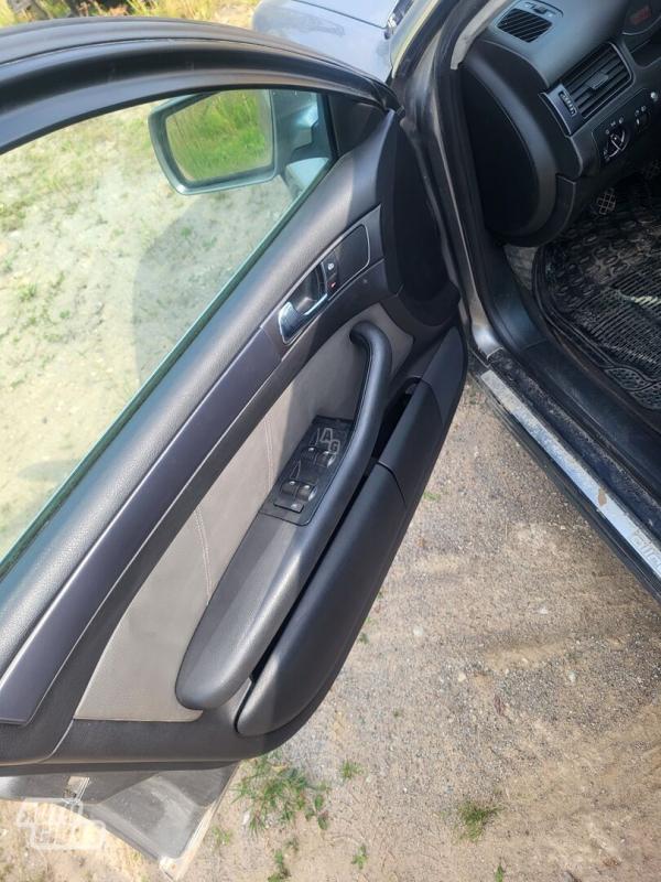 Audi A6 Allroad 2003 Rietavas, ar dzinēja tilpumu 2.50 L un nobraukumu 348 tūkst. km par 1750 €, foto 7 vietnē AUTOMOTO.COM.LV