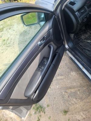 Audi A6 Allroad 2003 Rietavas, ar dzinēja tilpumu 2.50 L un nobraukumu 348 tūkst. km par 1750 €, foto 8 vietnē AUTOMOTO.COM.LV