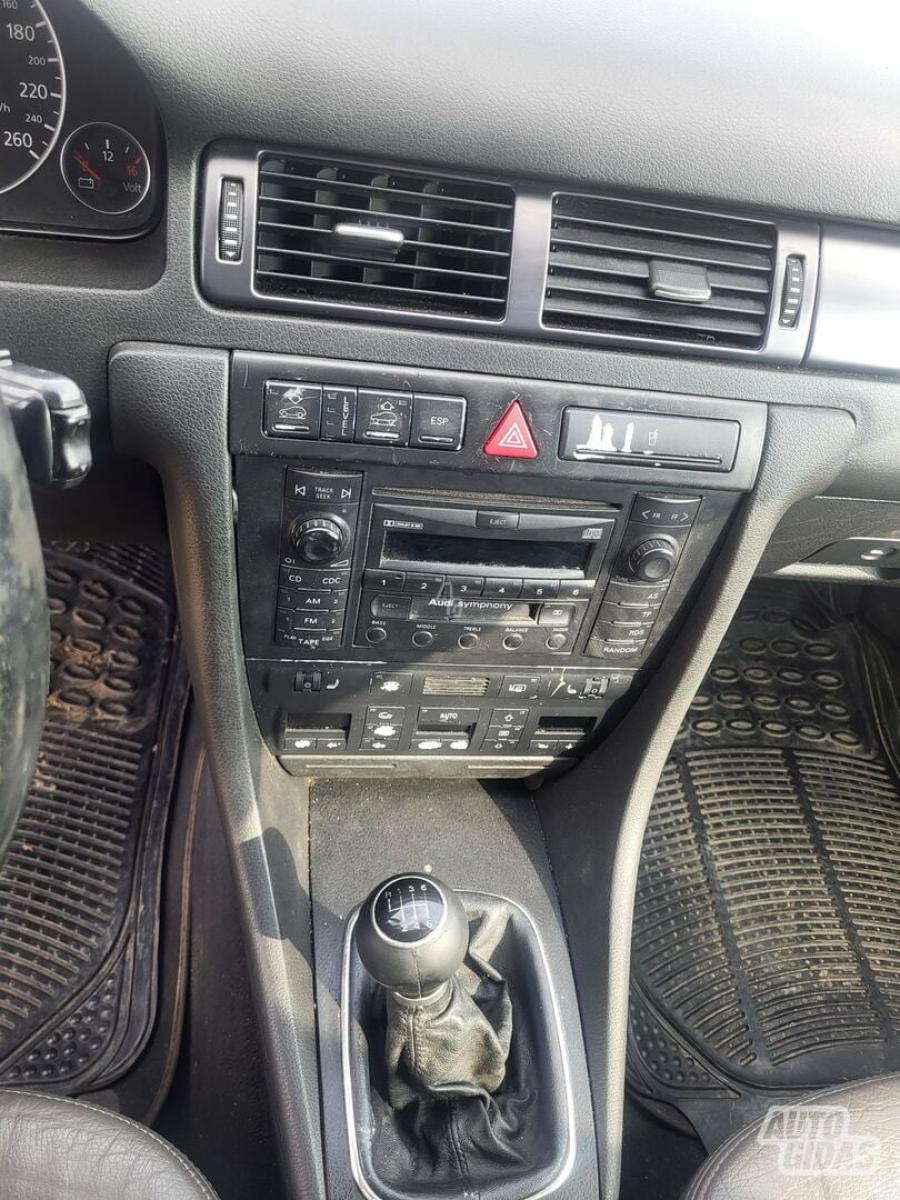 Audi A6 Allroad 2003 Rietavas, ar dzinēja tilpumu 2.50 L un nobraukumu 348 tūkst. km par 1750 €, foto 10 vietnē AUTOMOTO.COM.LV