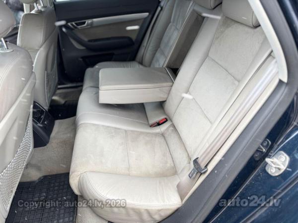 Audi A6 Allroad 2006 Tallina, ar dzinēja tilpumu 3.00 L un nobraukumu 350 tūkst. km par 3299 €, foto 6 vietnē AUTOMOTO.COM.LV