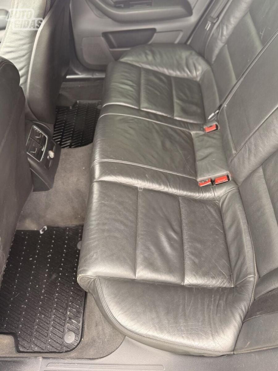 Audi A6 Allroad 2007 Kretinga, ar dzinēja tilpumu 3.00 L un nobraukumu 350 tūkst. km par 4500 €, foto 10 vietnē AUTOMOTO.COM.LV