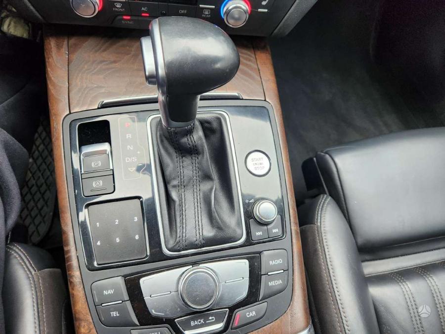 Audi A6 Allroad 2012 in Vilnius, with an engine capacity of 3.00 L and mileage of 340 thousand km for 11600 €, photo 39 on AUTOMOTO.COM.LV