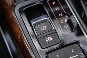 Audi A6 Allroad 2013 in Kaunas, with an engine capacity of 3.00 L and mileage of 321 thousand km for 11990 €, photo 29 on AUTOMOTO.COM.LV