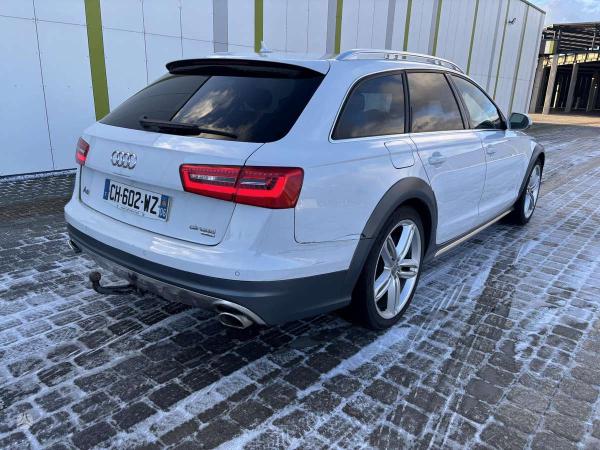 Balts Audi A6 Allroad 2012 Raseiniai, ar dzinēja tilpumu 2.97 L un nobraukumu 253 tūkst. km par 12000 €, foto 5 vietnē AUTOMOTO.COM.LV